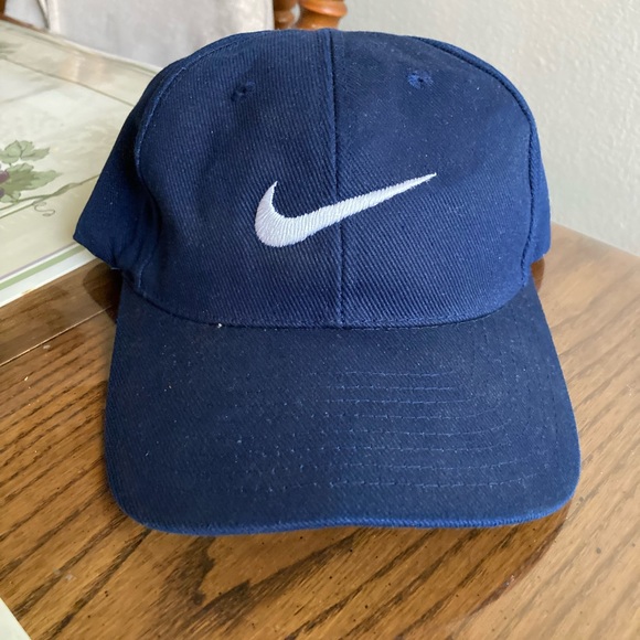 Nike | Accessories | Vintage 9s Throwback Nike Red Tag Hat | Poshmark